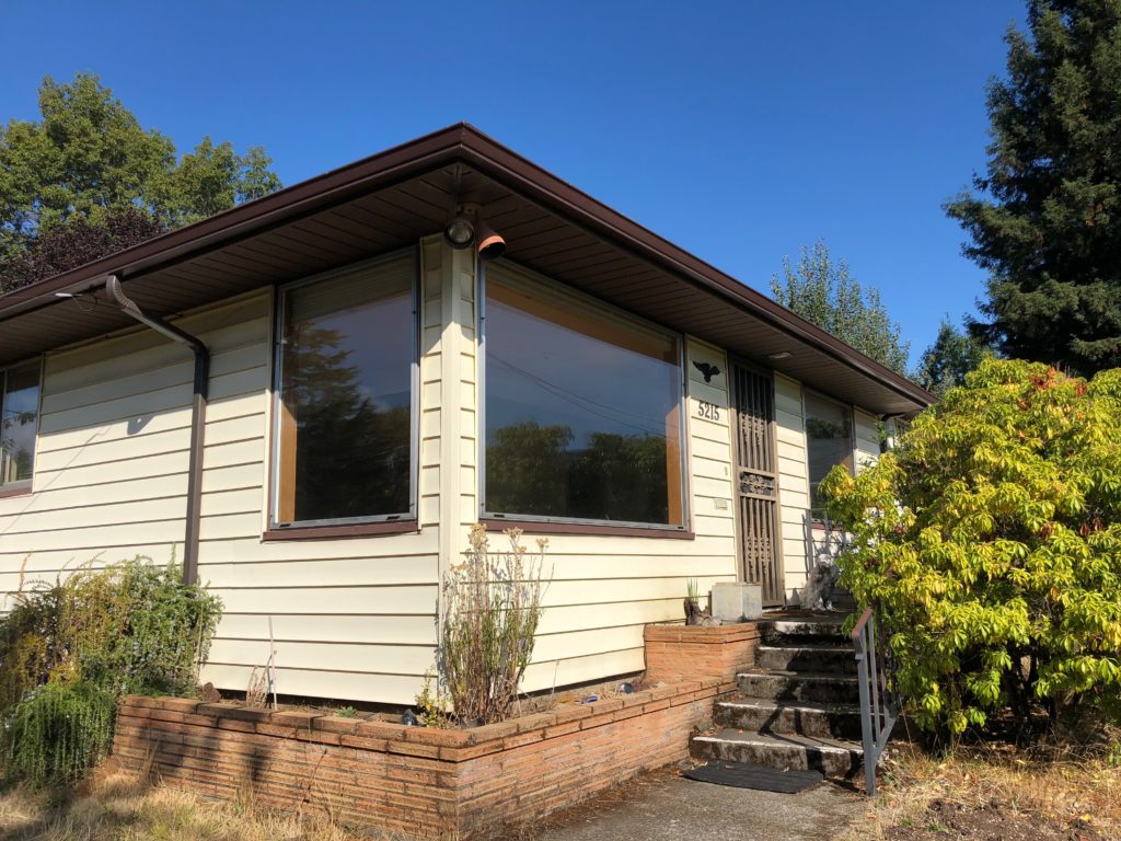 Selling A Home From Afar - Living Room Realty