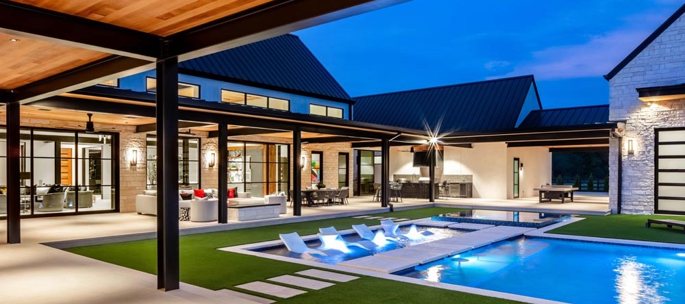 Virtual Houston Modern Home Tour - Living Room Realty