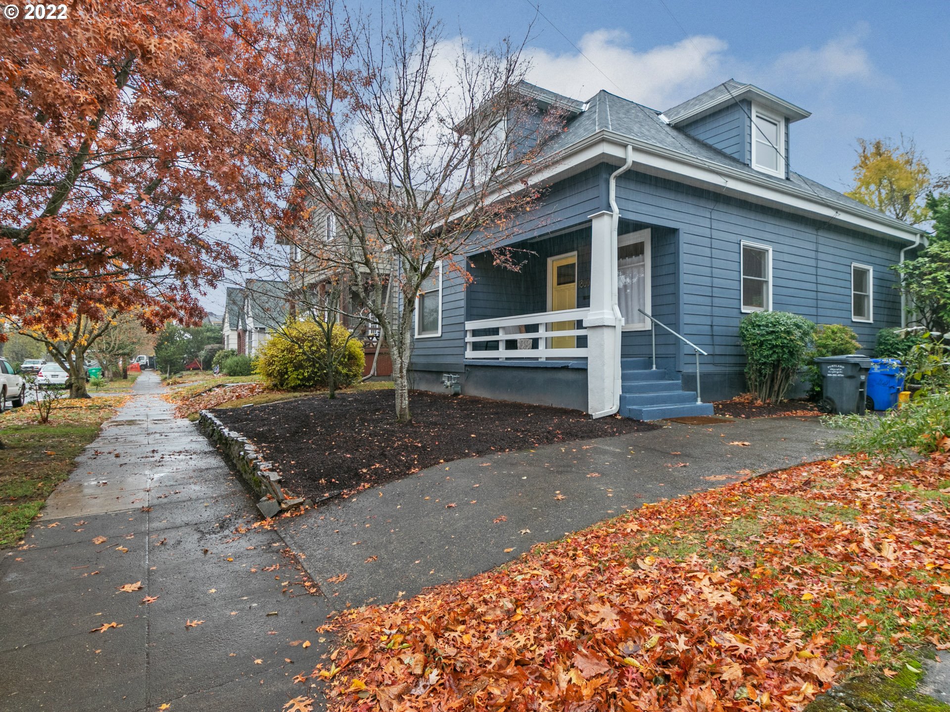 Winter House Prep Checklist! 2023 - Living Room Realty